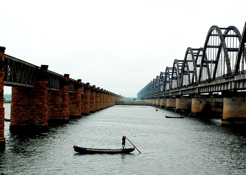 Linking Godavari- Krishna Rivers: A Potential Solution To Water Woes Of ...