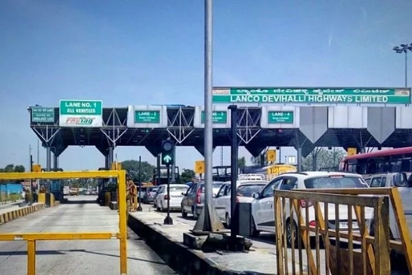 Toll Plazas On National Highways To Be History As NHAI Plans GPS Based ...