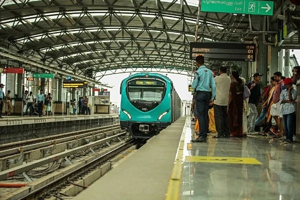 Kochi Metro May Extend Phase II Pink Line To Kizhakkambalam As Infopark ...