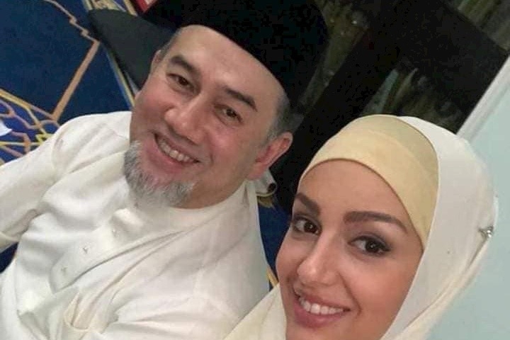 49-Year-Old Malaysian King Sultan Muhammad V Resigns After Marrying A ...
