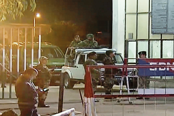 Hero’s Homecoming: Wing Commander Abhinandan Enters Indian Soil Via ...