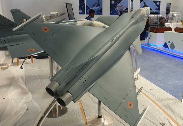 New Model Of India’s Twin Engine Fighter For Aircraft Carriers Debuts ...