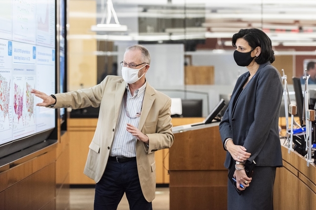 US CDC Issues New Guidelines For Vaccinated People After Agency Chief ...