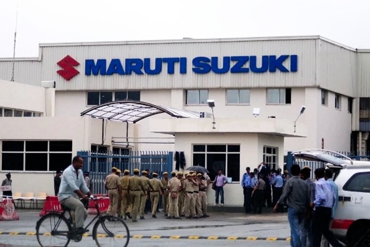 Gujarat: PM Modi Inaugurates India's First Automobile In-Plant Railway ...