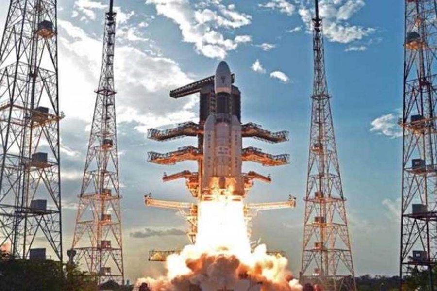 India's Human Spaceflight Mission 'Gaganyaan' On Track For December ...