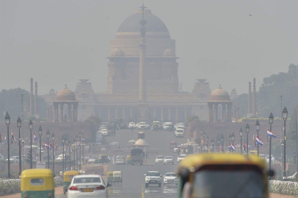 Toxic Smog Engulfs Delhi: Flights Disrupted, Schools Closed Amid ...