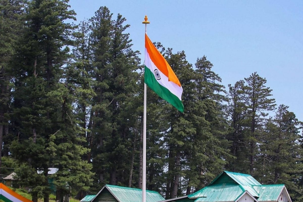 Army Unfurls Tallest National Flag In J-K