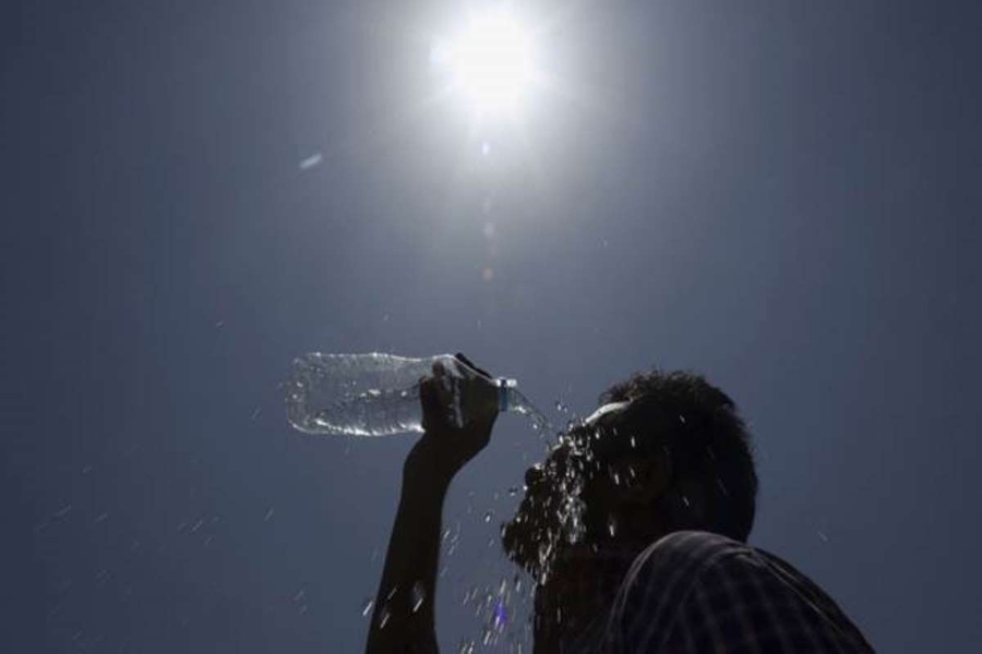 June Breaks Records As Hottest Month Ever, 2024 Might Become Hottest ...