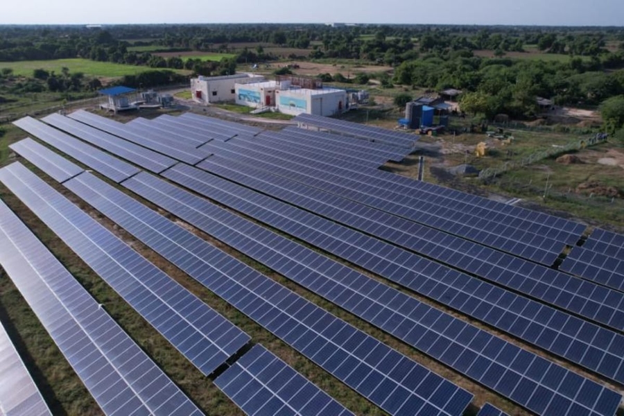 India's Solar Surge Sparks Garbage Crisis: Study Forecasts 600 Kilo ...