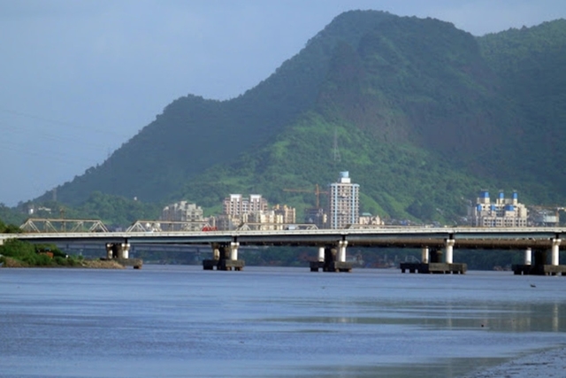 Mumbai Gets New 918-Metre-Long Cantilever Bridge On Versova Creek, To ...