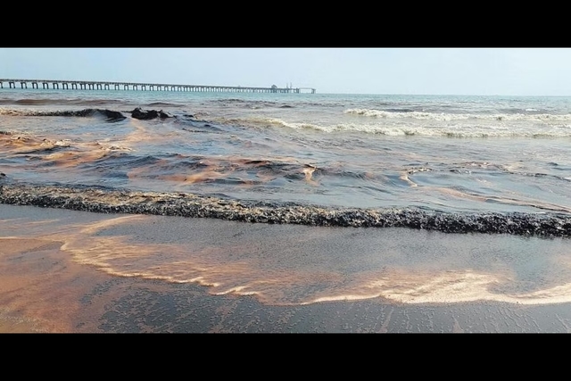 Tamil Nadu: Oil Spill Occurs Off Nagapattinam Coast Due To Crack In Pipeline; State Govt To ...