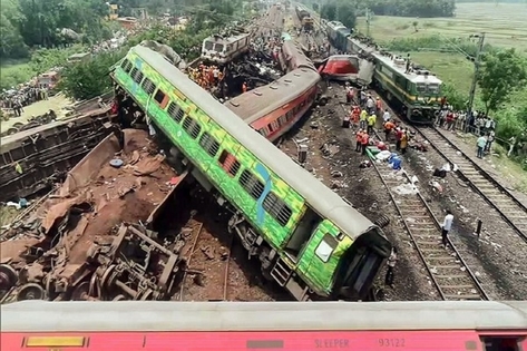 Odisha Train Tragedy: Disturbing Video Reveals Final Moments Leading To ...