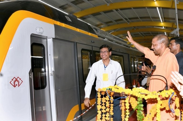 Agra: Metro Train On 6-km Priority Corridor To Become Operational By ...
