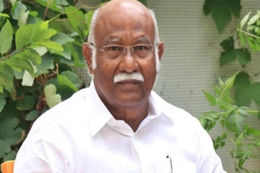 TN: Former Ramanathapuram MP Anwar Raja Rejoins AIADMK After Expulsion ...