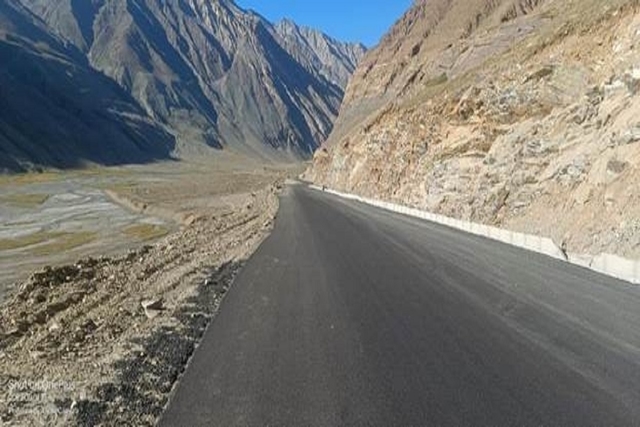 Ladakh Infrastructure Upgrade Underway: Widening Of All-Weather Kargil ...