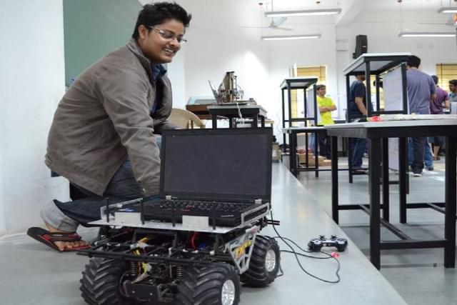 India’s First IIIT — In Hyderabad — Is 25 Years Old, And Is Recognised ...