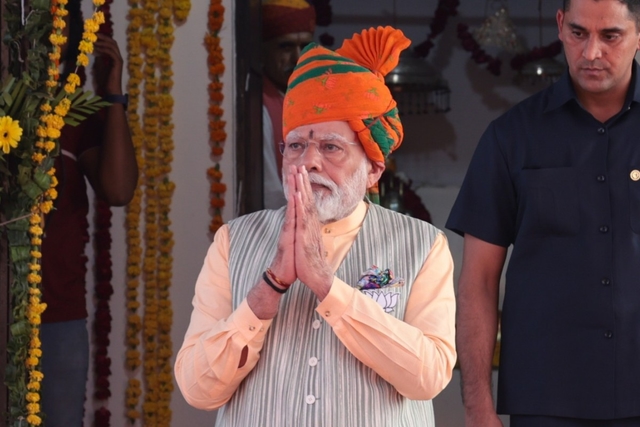 PM Modi Should Lay Foundation Stone For New Mosque Instead Of Macca ...