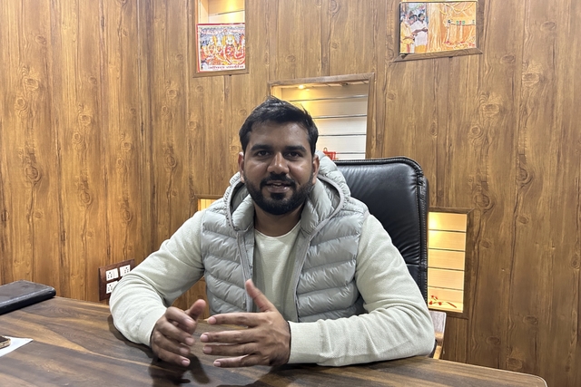 In Ayodhya, Annual 'Prakatya Mahotsav' Continues to Celebrate 1949 ...