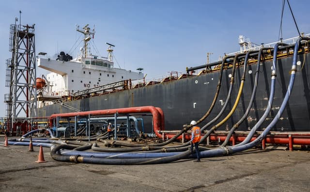 Mundra Port, An Oasis Amid The Arid Land Of Kutch, Goes From Strength ...