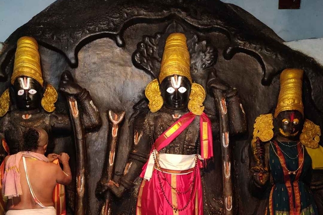 The Shambuka Episode And Uttar Ramayana: Bhakti's Response To Distortions