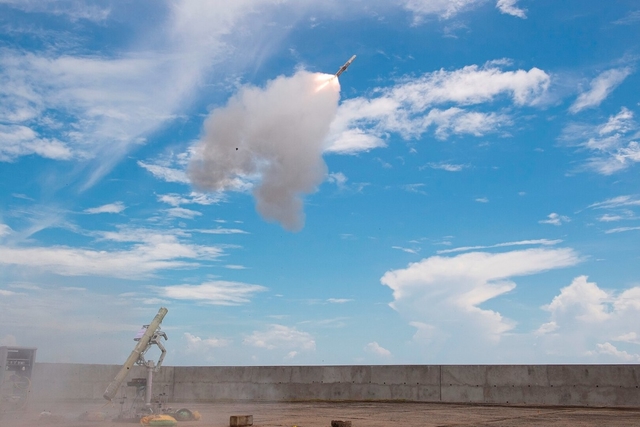 India Set To Begin User Trials of Indigenous Man-Portable Air Defence ...