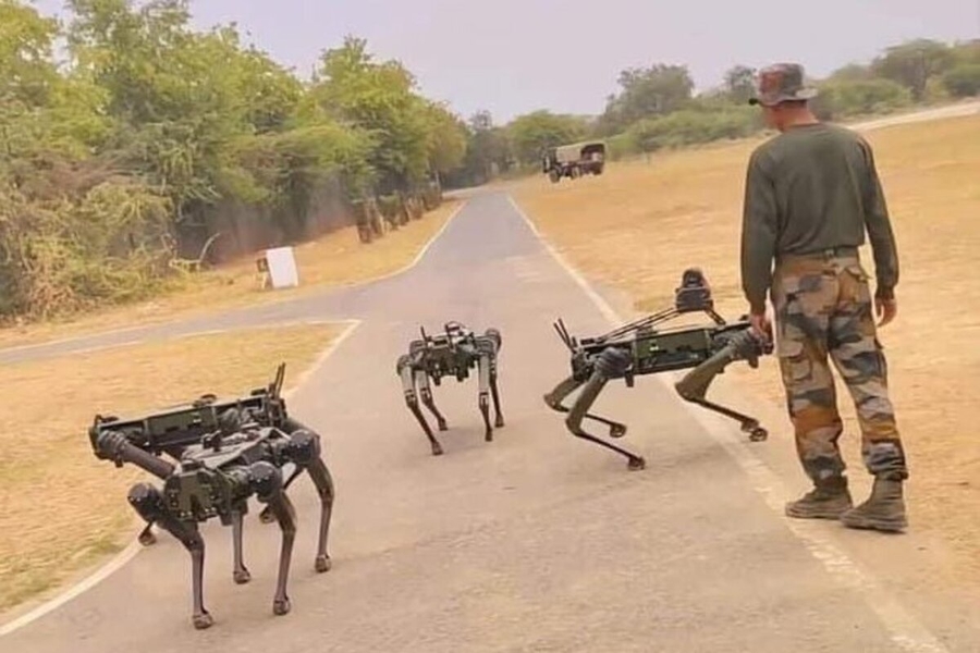 Indian Army Is Getting Ready To Induct Robot Mules Capable Of ...