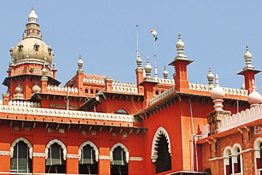 Tamil Nadu: Madras HC Issues Contempt Notices To Five IAS Officers, HR ...