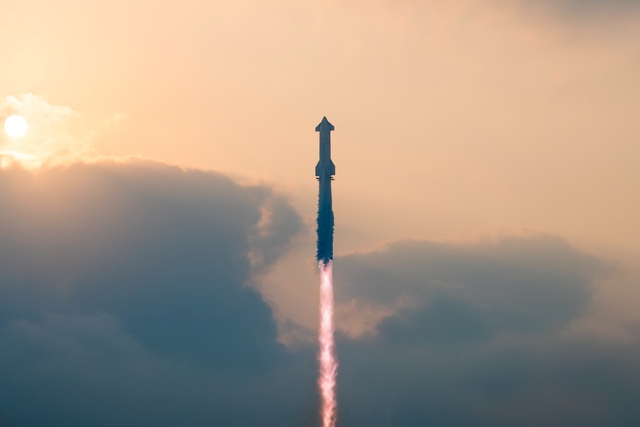 SpaceX's Starship, The Most Powerful Rocket Ever Built, Achieves First ...