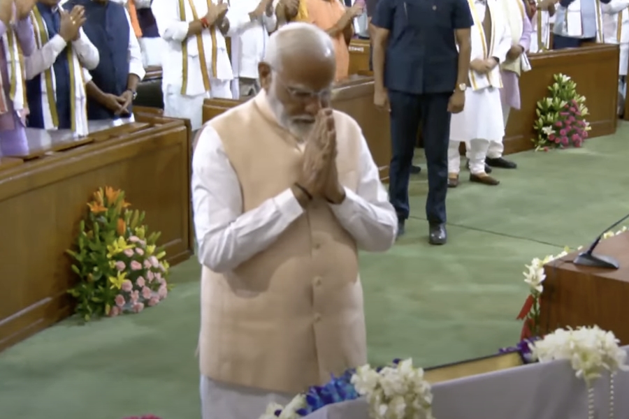 PM Modi Bows Before Constitution Ahead Of Key NDA Meet At Old ...