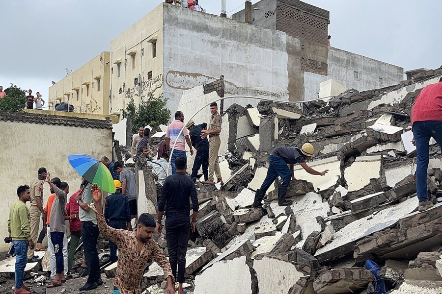 Seven Dead, Multiple Trapped In Surat Building Collapse; Rescue ...