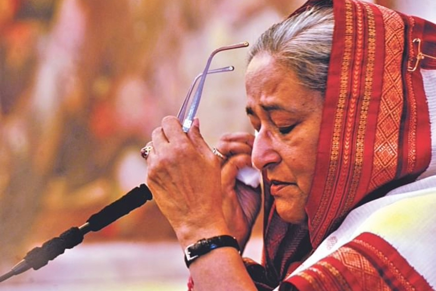 Bangladesh: Sheikh Hasina Sentenced To Six Months In Prison By ...