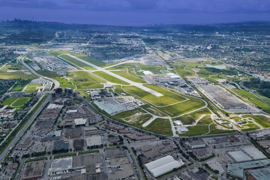 An Abandoned Airport In Toronto Set To Be Transformed As Greenfield ...