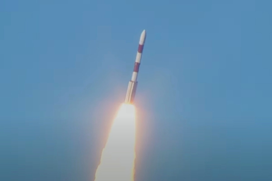 ISRO's PSLV-C59 Successfully Launches ESA's 'Groundbreaking' Proba-3 ...