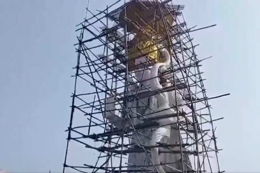 51-Foot-Tall Lord Ram Statue Nears Completion In Uttar Pradesh's ...