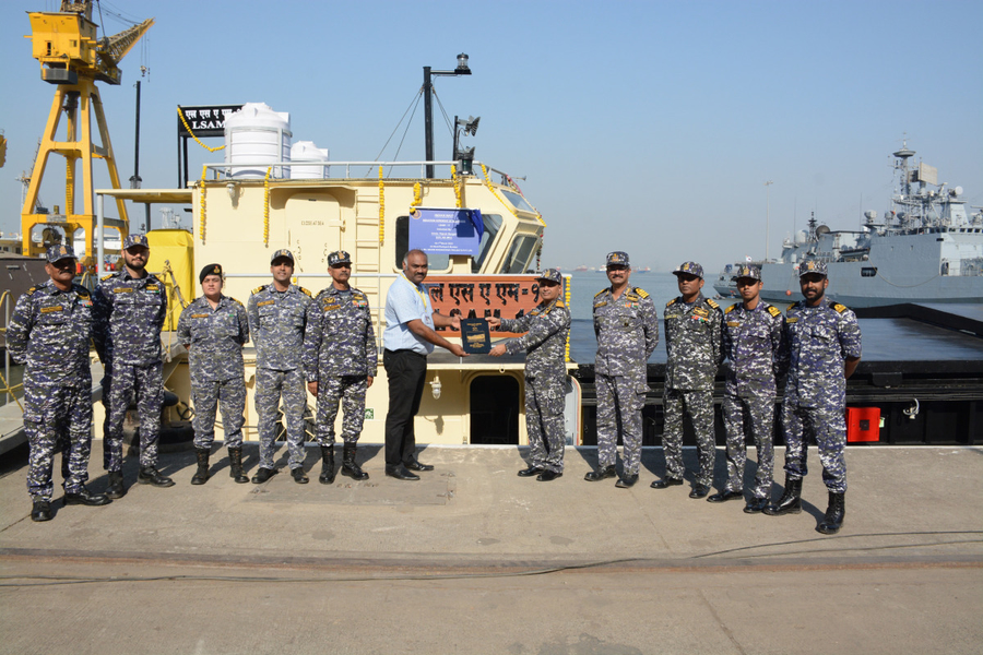 Indian Navy Inducts Eighth And Final Missile Cum Ammunition Barge ...