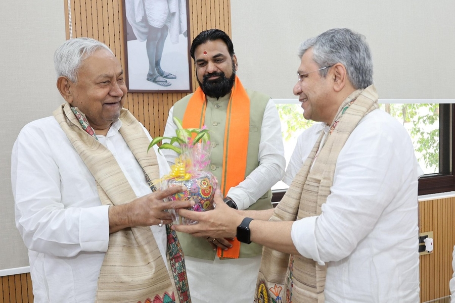 Railway Growth In Bihar Gets Momentum With New Infra Launches, Jamalpur ...