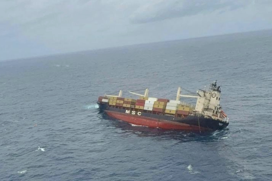 Indian Coast Guard, Navy Rescue All 24 Crew After Liberian Cargo Ship ...
