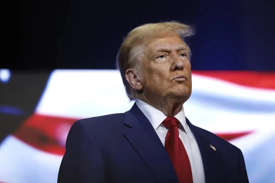 Trump Moves Nuclear Submarines Near Russia After Medvedev’s ‘Dead Hand ...