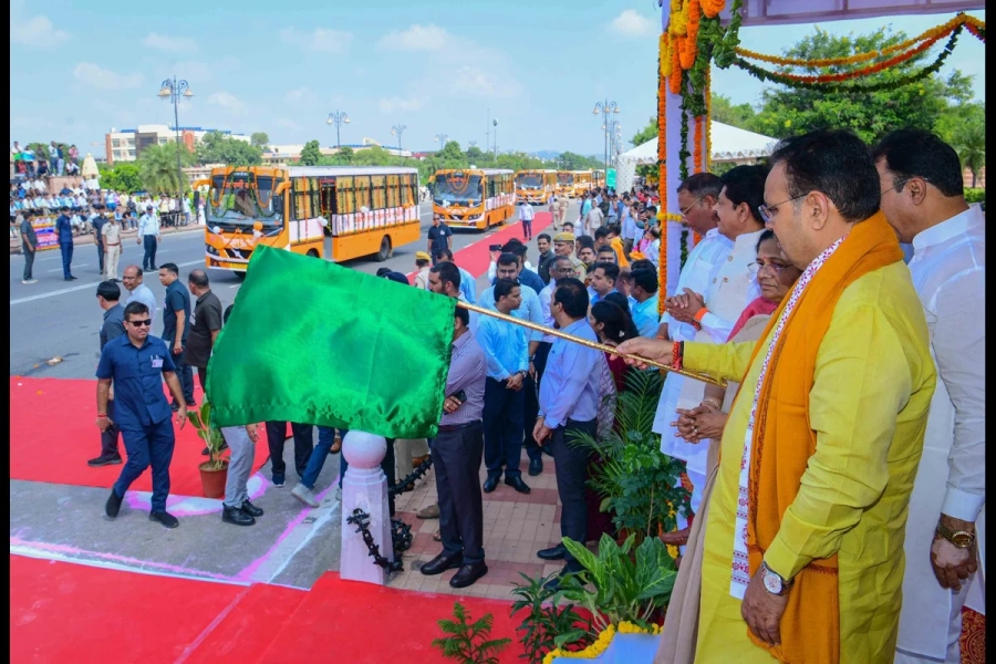 Rajasthan Launches 128 Blue Line Buses, Rural Service ‘Apni Bus ...