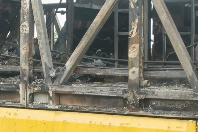 At Least 12 Dead As Hyderabad-Bengaluru Bus Catches Fire After ...