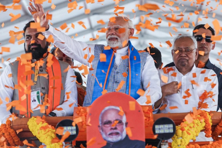 BJP Leads From The Front As NDA Routs RJD-Led Mahagathbandhan In Bihar ...