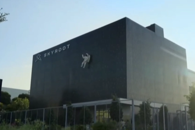 PM Modi Inaugurates Indian Space Startup Skyroot’s Infinity Campus In ...