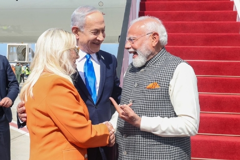 PM Modi Lands In Israel, Netanyahu Receives Him At Airport Ahead Of ...