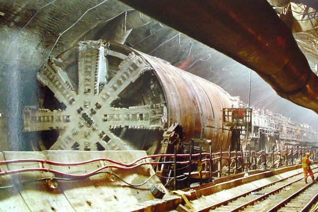 Mumbai's Orange Gate-Marine Drive Tunnel Boring Machine Crosses 70 ...
