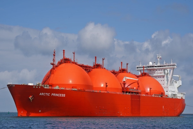 Adani Ports Secures 10-Year Contract For Argentina’s First LNG Export ...