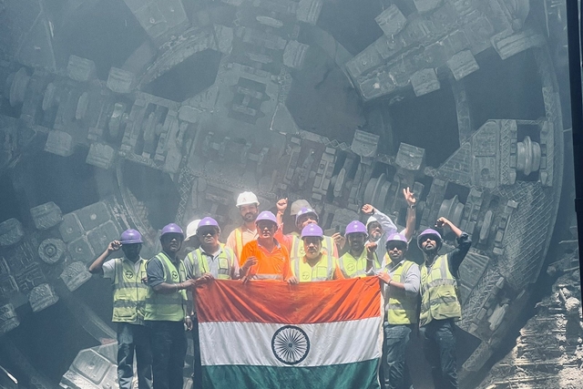 Patna Metro Completes Another Crucial Tunnel Section Between Moin-ul ...